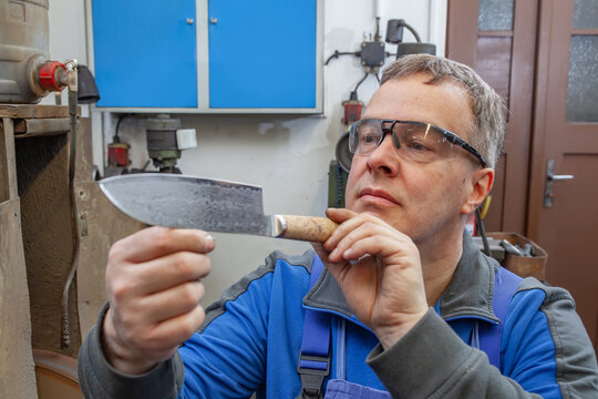 「Erstechen」の画像 - 70 件の Stock 写真、ベクターおよびビデオ | Adobe Stock