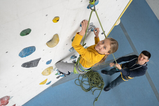 Freudlich bilder – Bläddra bland 98 stockfoton, vektorer och videor ...