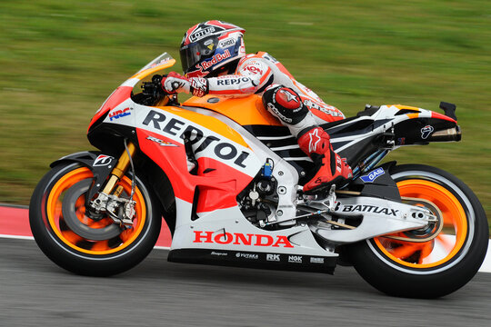 รูปภาพMotogp – เลือกดูภาพถ่ายสต็อก เวกเตอร์ และวิดีโอ6,913 | Adobe Stock