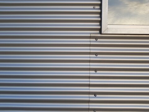 1,094 BESTE Wellblechfassade BILDER, STOCK-FOTOS & -VEKTORGRAFIKEN ...