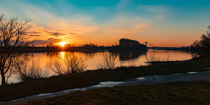 Metten 이미지 – 찾아보기 326 스톡 사진, 벡터 및 비디오 | Adobe Stock