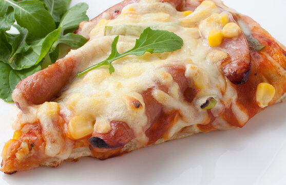 Pizzaschnitte Bilder – Durchsuchen 1,347 Archivfotos, Vektorgrafiken ...