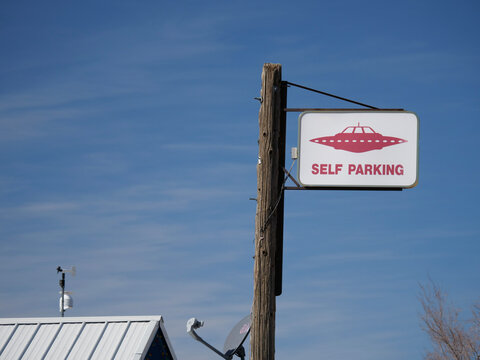 「Self-Parking」の写真素材 | 228件の無料イラスト画像 | Adobe Stock