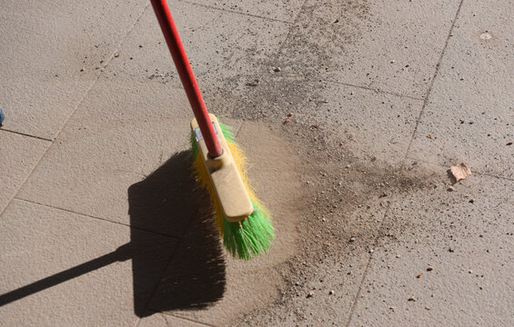 Spazzare 画像 - 参照 252 Stock 写真、ベクターおよびビデオ | Adobe Stock