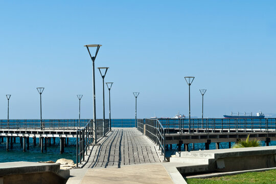 Seafront Images – Browse 86,656 Stock Photos, Vectors, and Video ...