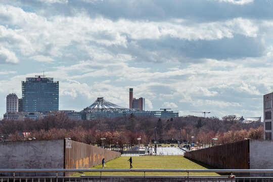 Raucherplatz Bilder – Durchsuchen 877 Archivfotos, Vektorgrafiken und ...