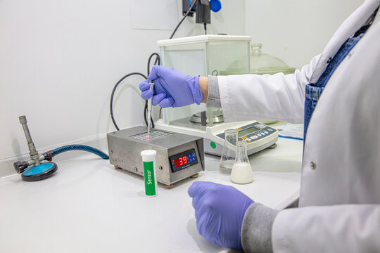 Antibiogram Images – Browse 63 Stock Photos, Vectors, and Video | Adobe ...