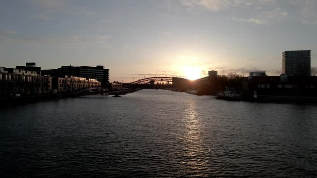 รูปภาพPythonbrug – เลือกดูภาพถ่ายสต็อก เวกเตอร์ และวิดีโอ29 | Adobe Stock
