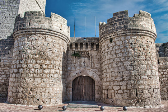 Saetera 이미지 – 찾아보기 167 스톡 사진, 벡터 및 비디오 | Adobe Stock