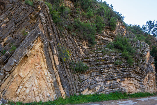 Anticline Images – Browse 619 Stock Photos, Vectors, and Video | Adobe ...
