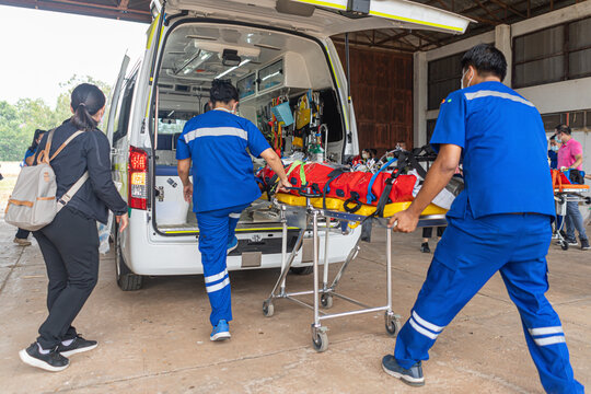 "Wheeled Stretcher" Images – Browse 2 Stock Photos, Vectors, and Video ...