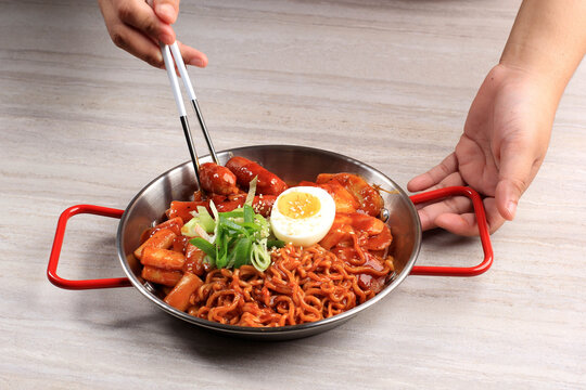 Topokki Images – Browse 4,384 Stock Photos, Vectors, and Video | Adobe ...