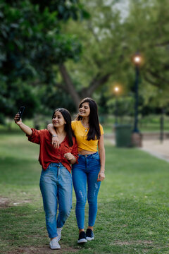 Unfiltered Images – Browse 6,560 Stock Photos, Vectors, and Video ...