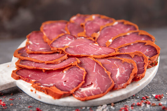 รูปภาพPastarma – เลือกดูภาพถ่ายสต็อก เวกเตอร์ และวิดีโอ276 | Adobe Stock