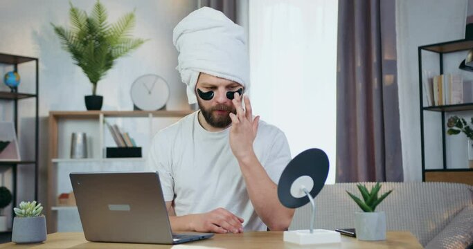 รูปภาพBearder – เลือกดูภาพถ่ายสต็อก เวกเตอร์ และวิดีโอ294 | Adobe Stock