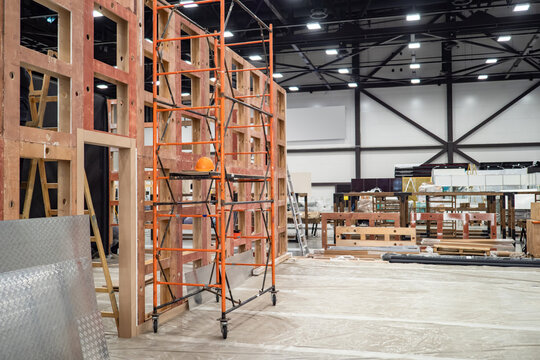 Scaffold Images – Browse 203,383 Stock Photos, Vectors, and Video ...