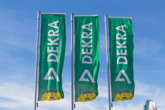 Dekra 이미지 – 찾아보기 340 스톡 사진, 벡터 및 비디오 | Adobe Stock