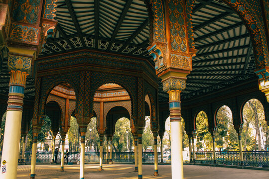 Kiosko Images – Browse 537 Stock Photos, Vectors, and Video | Adobe Stock