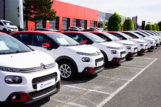 C3 bilder – Bläddra bland 1,163 stockfoton, vektorer och videor | Adobe ...