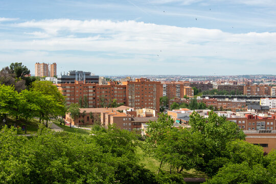 รูปภาพVallecas – เลือกดูภาพถ่ายสต็อก เวกเตอร์ และวิดีโอ325 | Adobe Stock