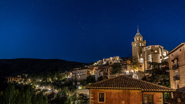 「Rivas-Vaciamadrid」の写真素材 | 67件の無料イラスト画像 | Adobe Stock