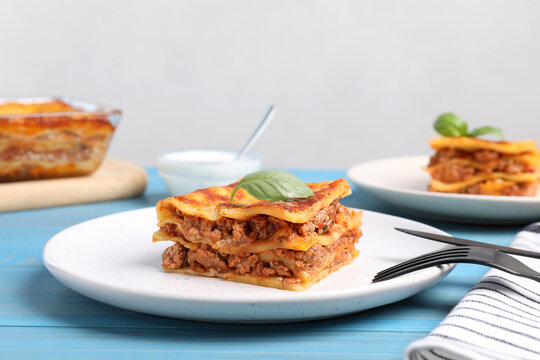 「Lasanga」の写真素材 | 53,719件の無料イラスト画像 | Adobe Stock