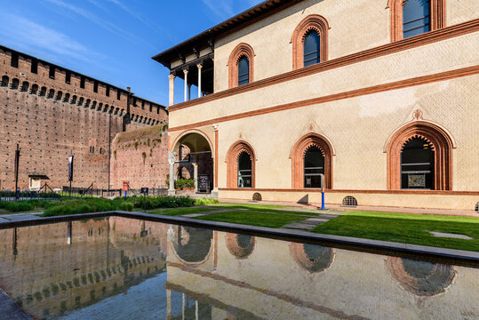 รูปภาพBiscione – เลือกดูภาพถ่ายสต็อก เวกเตอร์ และวิดีโอ111 | Adobe Stock