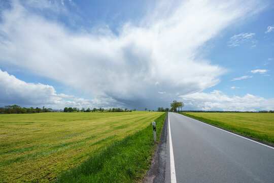 Cumulon-Bilder: Stock-Fotos & -Videos. | Adobe Stock