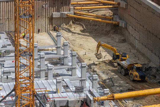 Chantier Images – Browse 33,108 Stock Photos, Vectors, and Video ...