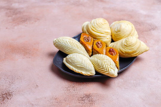 รูปภาพPaxlava – เลือกดูภาพถ่ายสต็อก เวกเตอร์ และวิดีโอ242 | Adobe Stock