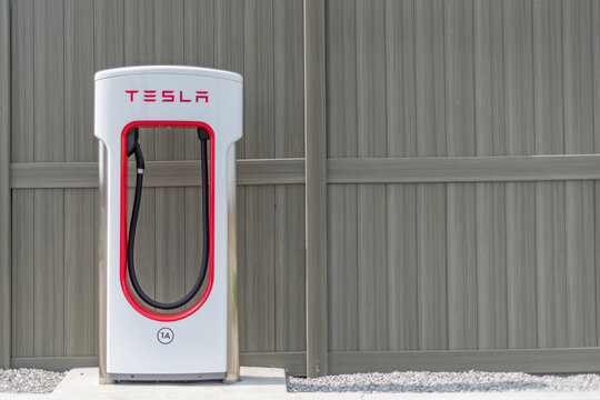 รูปภาพSupercharger – เลือกดูภาพถ่ายสต็อก เวกเตอร์ และวิดีโอ9,043 ...