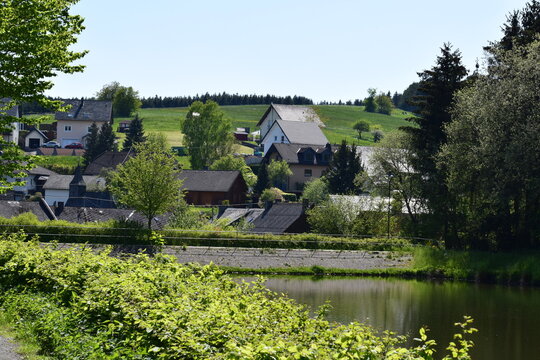 Stausse Bilder – Durchsuchen 40 Archivfotos, Vektorgrafiken und Videos ...