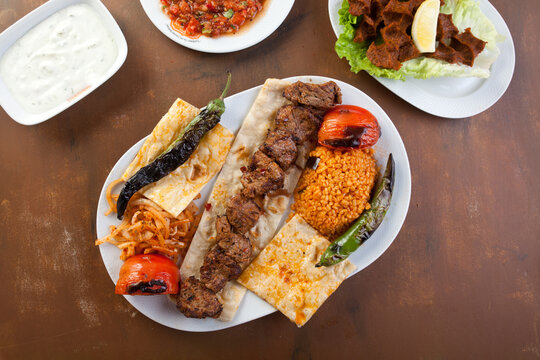 "Sis Kebab" Images – Browse 453 Stock Photos, Vectors, and Video ...