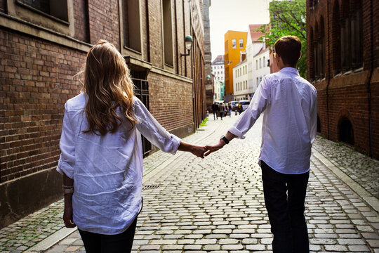 58,954 BESTE Zweierreihe BILDER, STOCK-FOTOS & -VEKTORGRAFIKEN | Adobe ...