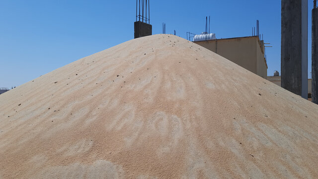 "Sand Pile" Images – Browse 3,079 Stock Photos, Vectors, and Video ...