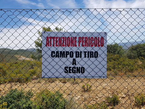 รูปภาพ"Tiro A Segno" – เลือกดูภาพถ่ายสต็อก เวกเตอร์ และวิดีโอ100 ...