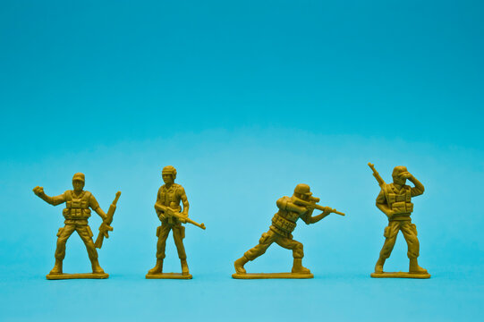 "Plastic Soldiers" Images – Browse 127 Stock Photos, Vectors, and Video ...