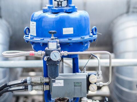 "Control Valve" Imagens – Procure 379 fotos, vetores e vídeos | Adobe Stock