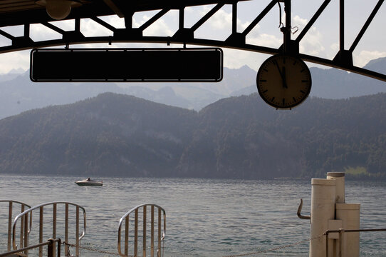 รูปภาพWeggis – เลือกดูภาพถ่ายสต็อก เวกเตอร์ และวิดีโอ1,746 | Adobe Stock