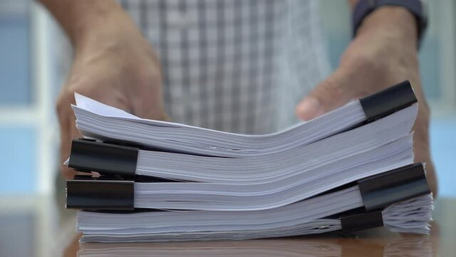 Documents Pile Images – Browse 293,970 Stock Photos, Vectors, and Video ...