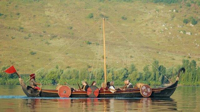 Thor Images – Browse 9,503 Stock Photos, Vectors, and Video | Adobe Stock