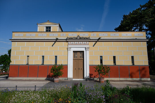 รูปภาพPompejanum – เลือกดูภาพถ่ายสต็อก เวกเตอร์ และวิดีโอ137 | Adobe Stock