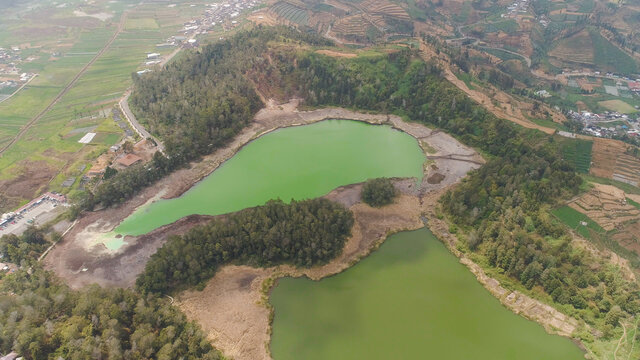 Imágenes de Wonosobo: descubre bancos de fotos, ilustraciones, vectores ...