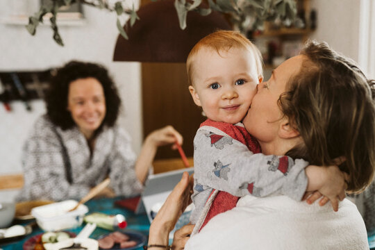 Bebis Images – Browse 47 Stock Photos, Vectors, and Video | Adobe Stock