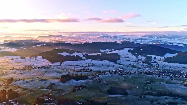 รูปภาพUzwil – เลือกดูภาพถ่ายสต็อก เวกเตอร์ และวิดีโอ18 | Adobe Stock