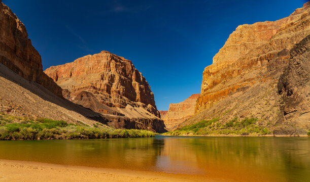 Cayon Bilder – Durchsuchen 531 Archivfotos, Vektorgrafiken und Videos ...