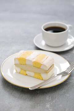 Kardinalschnitte Images – Browse 16 Stock Photos, Vectors, and Video ...