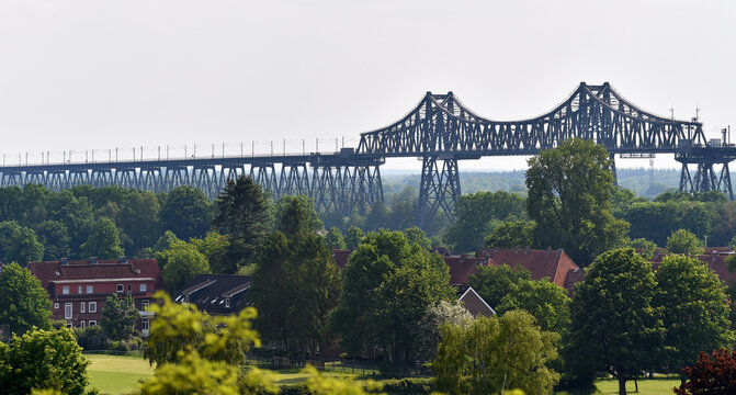 Rendsburg-Bilder: Stock-Fotos & -Videos. | Adobe Stock