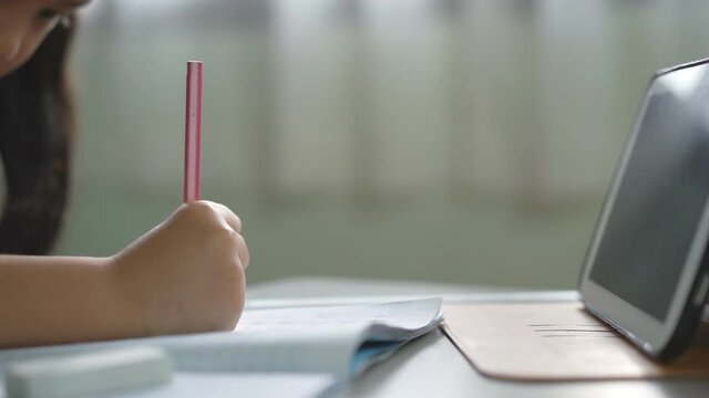 Erase Images – Browse 221,263 Stock Photos, Vectors, and Video | Adobe ...