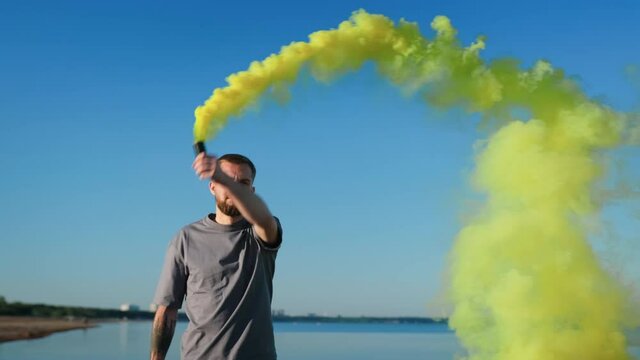 "Smoke Signal" Images – Browse 29,238 Stock Photos, Vectors, and Video ...